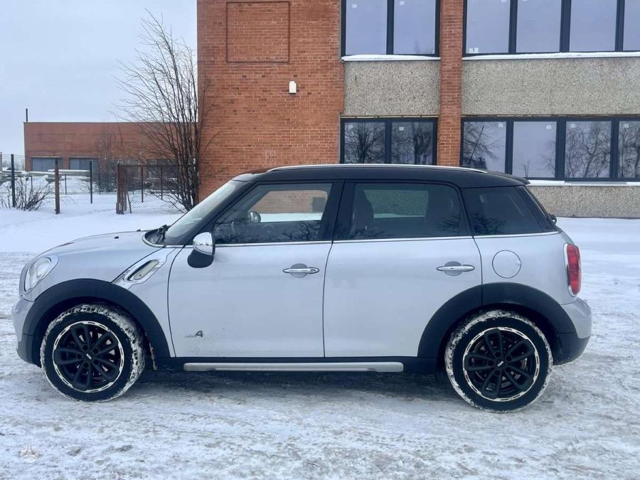 Grey MINI Countryman 2015 in Silute, with an engine capacity of 2.00 L and mileage of 284 thousand km for 6999 €, photo 7 on AUTOMOTO.COM.LV