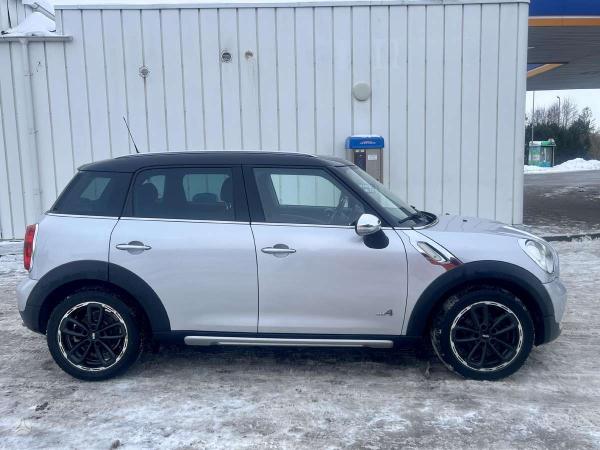Pelēks MINI Countryman 2015 Šilutė, ar dzinēja tilpumu 2.00 L un nobraukumu 284 tūkst. km par 6899 €, foto 8 vietnē AUTOMOTO.COM.LV
