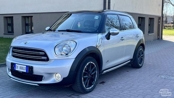Grey MINI Countryman 2015 in Silute, with an engine capacity of 2.00 L and mileage of 284 thousand km for 6200 €, photo 1 on AUTOMOTO.COM.LV