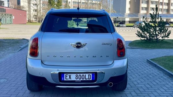 Grey MINI Countryman 2015 in Silute, with an engine capacity of 2.00 L and mileage of 284 thousand km for 6200 €, photo 6 on AUTOMOTO.COM.LV