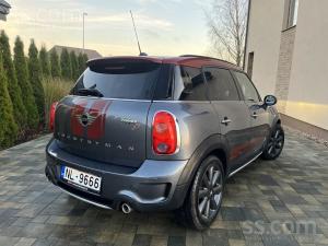 Grey MINI Countryman 2016 in Tukums, with an engine capacity of 2.00 L and mileage of 264 thousand km for 8950 €, photo 3 on AUTOMOTO.COM.LV
