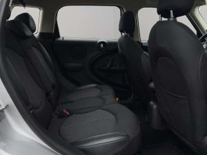 Grey MINI Countryman 2016 in Vilnius, with an engine capacity of 2.00 L and mileage of 212 thousand km for 10699 €, photo 11 on AUTOMOTO.COM.LV