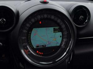 Grey MINI Countryman 2016 in Vilnius, with an engine capacity of 2.00 L and mileage of 212 thousand km for 10699 €, photo 20 on AUTOMOTO.COM.LV