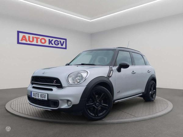 Grey MINI Countryman 2016 in Vilnius, with an engine capacity of 2.00 L and mileage of 212 thousand km for 10699 €, photo 1 on AUTOMOTO.COM.LV