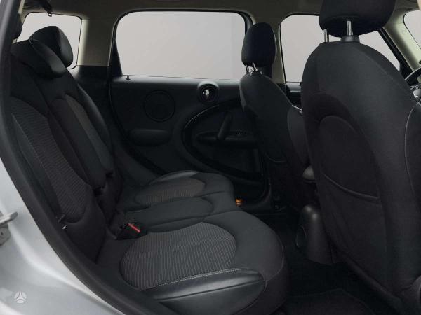 Pelēks MINI Countryman 2016 Viļņa, ar dzinēja tilpumu 2.00 L un nobraukumu 212 tūkst. km par 10699 €, foto 10 vietnē AUTOMOTO.COM.LV