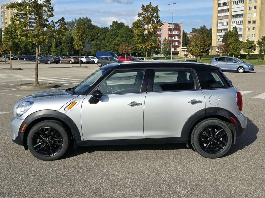 Grey MINI Countryman 2016 in Panevezys, with an engine capacity of 1.60 L and mileage of 100 thousand km for 7500 €, photo 6 on AUTOMOTO.COM.LV