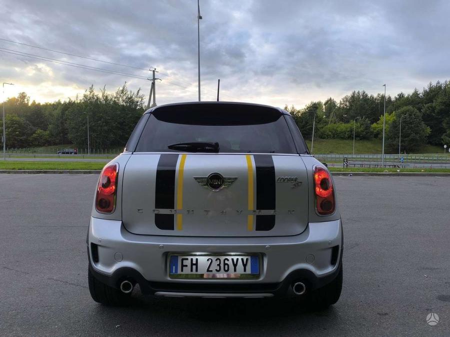 Grey MINI Countryman 2017 in Vilnius, with an engine capacity of 2.00 L and mileage of 102 thousand km for 10500 €, photo 12 on AUTOMOTO.COM.LV