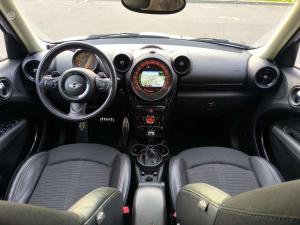 Grey MINI Countryman 2017 in Vilnius, with an engine capacity of 2.00 L and mileage of 102 thousand km for 10500 €, photo 16 on AUTOMOTO.COM.LV