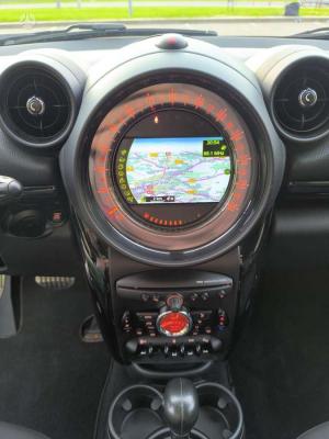 Grey MINI Countryman 2017 in Vilnius, with an engine capacity of 2.00 L and mileage of 102 thousand km for 10500 €, photo 23 on AUTOMOTO.COM.LV