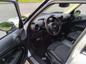 Grey MINI Countryman 2017 in Vilnius, with an engine capacity of 2.00 L and mileage of 102 thousand km for 10500 €, photo 30 on AUTOMOTO.COM.LV