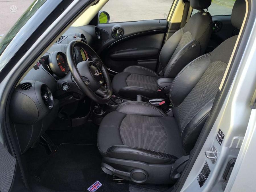 Grey MINI Countryman 2017 in Vilnius, with an engine capacity of 2.00 L and mileage of 102 thousand km for 10500 €, photo 33 on AUTOMOTO.COM.LV