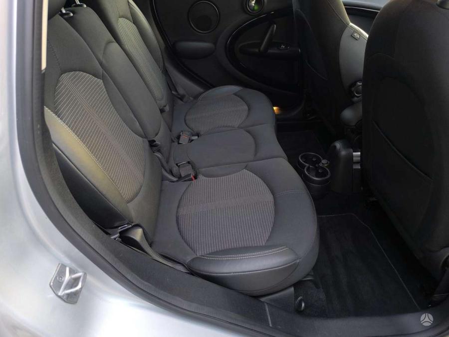 Grey MINI Countryman 2017 in Vilnius, with an engine capacity of 2.00 L and mileage of 102 thousand km for 10500 €, photo 42 on AUTOMOTO.COM.LV