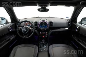 Pelēks MINI Countryman 2018 Rīga, ar dzinēja tilpumu 2.00 L un nobraukumu 122 tūkst. km par 8950 €, foto 4 vietnē AUTOMOTO.COM.LV