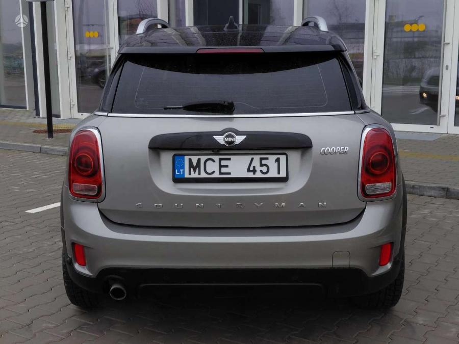 Grey MINI Countryman 2018 in Vilnius, with an engine capacity of 1.50 L and mileage of 129 thousand km for 11000 €, photo 5 on AUTOMOTO.COM.LV