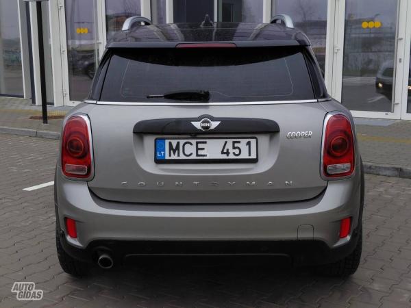 Grey MINI Countryman 2018 in Vilnius, with an engine capacity of 1.50 L and mileage of 129 thousand km for 11000 €, photo 5 on AUTOMOTO.COM.LV
