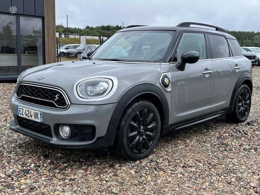 Pelēks MINI Countryman 2018 Viļņa, ar dzinēja tilpumu 1.50 L un nobraukumu 133 tūkst. km par 12463 €, foto 4 vietnē AUTOMOTO.COM.LV
