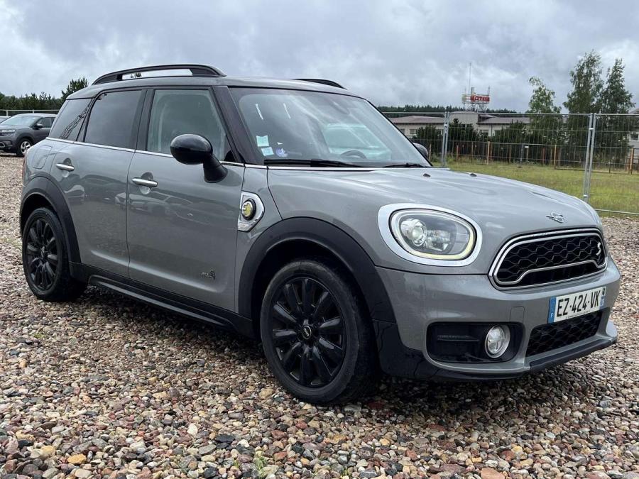 Pelēks MINI Countryman 2018 Viļņa, ar dzinēja tilpumu 1.50 L un nobraukumu 133 tūkst. km par 12463 €, foto 8 vietnē AUTOMOTO.COM.LV