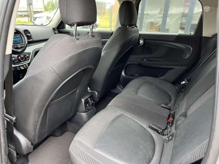 Pelēks MINI Countryman 2018 Viļņa, ar dzinēja tilpumu 1.50 L un nobraukumu 133 tūkst. km par 12463 €, foto 13 vietnē AUTOMOTO.COM.LV