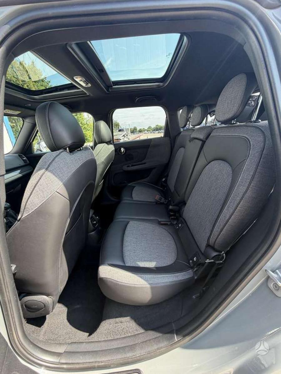 Grey MINI Countryman 2018 in Taurage, with an engine capacity of 1.50 L and mileage of 128 thousand km for 9900 €, photo 18 on AUTOMOTO.COM.LV