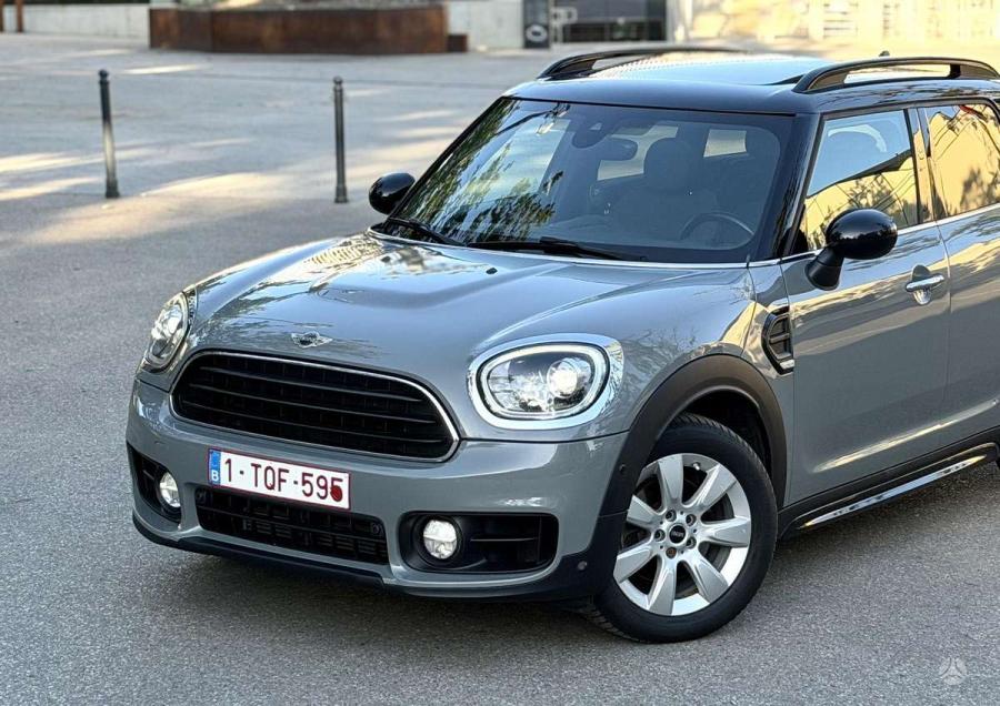 Grey MINI Countryman 2018 in Kaunas, with an engine capacity of 1.50 L and mileage of 130 thousand km for 9900 €, photo 3 on AUTOMOTO.COM.LV