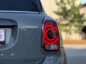 Grey MINI Countryman 2018 in Kaunas, with an engine capacity of 1.50 L and mileage of 130 thousand km for 9900 €, photo 25 on AUTOMOTO.COM.LV