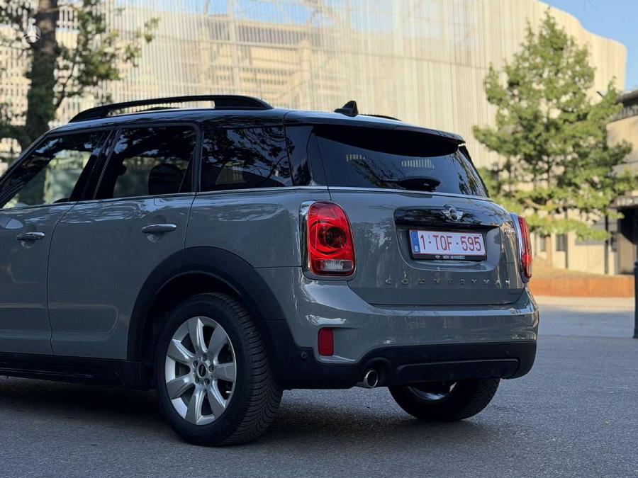 Grey MINI Countryman 2018 in Kaunas, with an engine capacity of 1.50 L and mileage of 130 thousand km for 9900 €, photo 27 on AUTOMOTO.COM.LV