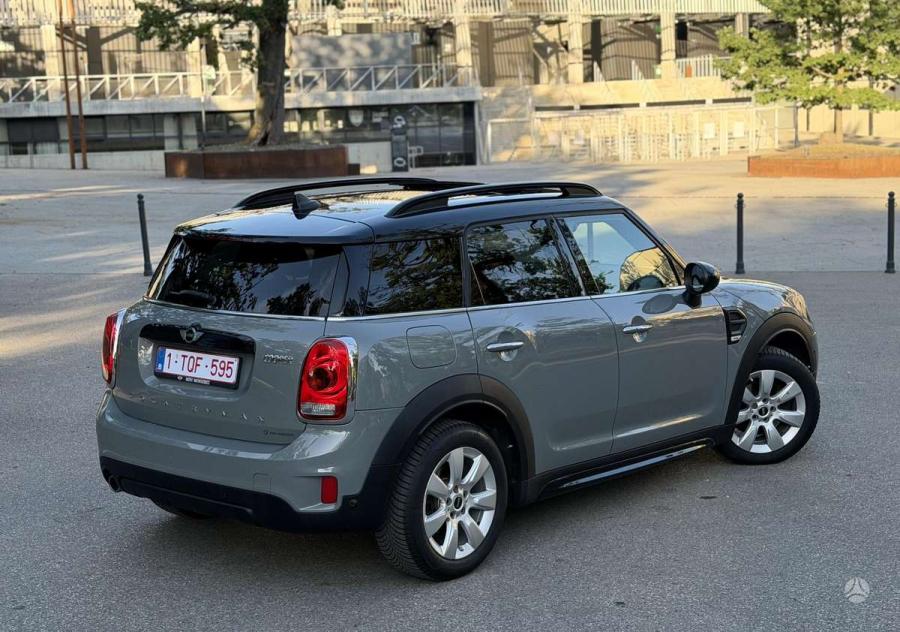 Grey MINI Countryman 2018 in Kaunas, with an engine capacity of 1.50 L and mileage of 130 thousand km for 9900 €, photo 28 on AUTOMOTO.COM.LV