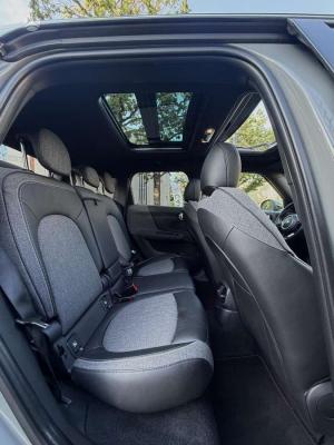 Grey MINI Countryman 2018 in Kaunas, with an engine capacity of 1.50 L and mileage of 130 thousand km for 9900 €, photo 37 on AUTOMOTO.COM.LV