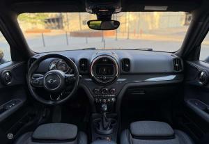 Grey MINI Countryman 2018 in Kaunas, with an engine capacity of 1.50 L and mileage of 130 thousand km for 9900 €, photo 44 on AUTOMOTO.COM.LV