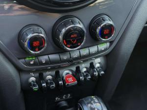 Grey MINI Countryman 2018 in Kaunas, with an engine capacity of 1.50 L and mileage of 130 thousand km for 9900 €, photo 51 on AUTOMOTO.COM.LV