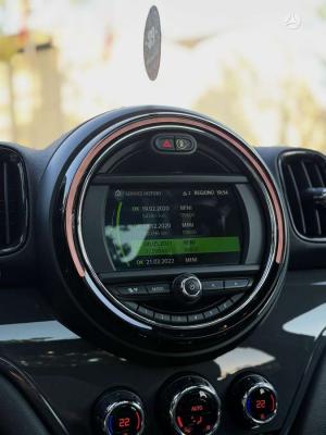Grey MINI Countryman 2018 in Kaunas, with an engine capacity of 1.50 L and mileage of 130 thousand km for 9900 €, photo 58 on AUTOMOTO.COM.LV
