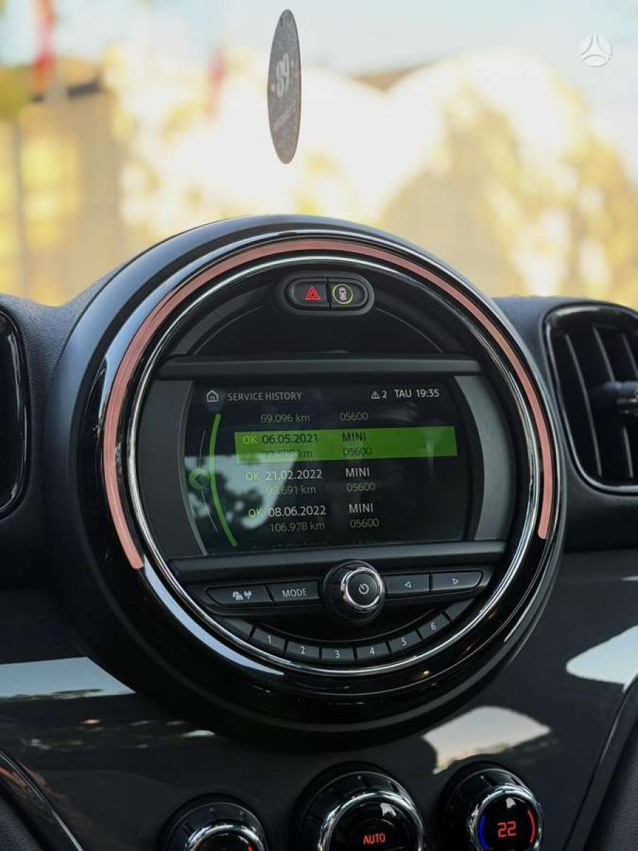 Grey MINI Countryman 2018 in Kaunas, with an engine capacity of 1.50 L and mileage of 130 thousand km for 9900 €, photo 59 on AUTOMOTO.COM.LV