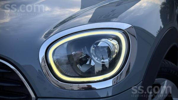 Grey MINI Countryman 2018 in Jelgava, with an engine capacity of 1.50 L and mileage of 196 thousand km for 13990 €, photo 4 on AUTOMOTO.COM.LV