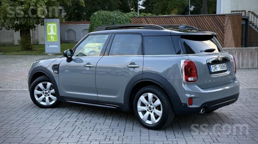 Grey MINI Countryman 2018 in Jelgava, with an engine capacity of 1.50 L and mileage of 196 thousand km for 13990 €, photo 7 on AUTOMOTO.COM.LV