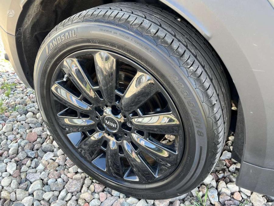 Pelēks MINI Countryman 2018 Viļņa, ar dzinēja tilpumu 1.50 L un nobraukumu 133 tūkst. km par 13915 €, foto 9 vietnē AUTOMOTO.COM.LV