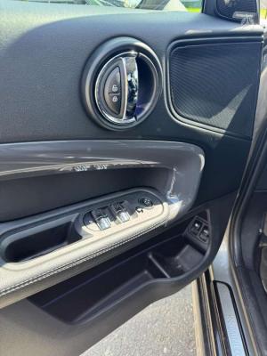 Pelēks MINI Countryman 2018 Plungė, ar dzinēja tilpumu 1.50 L un nobraukumu 70 tūkst. km par 21000 €, foto 20 vietnē AUTOMOTO.COM.LV