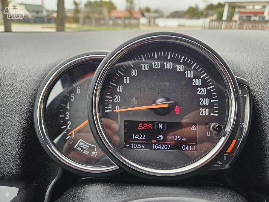 Grey MINI Countryman 2018 in Siauliai, with an engine capacity of 1.50 L and mileage of 164 thousand km for 8950 €, photo 22 on AUTOMOTO.COM.LV