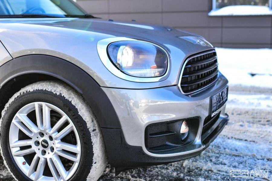Grey MINI Countryman 2019 in Kretinga, with an engine capacity of 2.00 L and mileage of 189 thousand km for 12950 €, photo 4 on AUTOMOTO.COM.LV