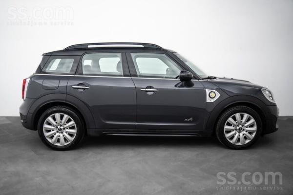 Grey MINI Countryman 2019 in Tallinn, with an engine capacity of 1.50 L and mileage of 201 thousand km for 10499 €, photo 6 on AUTOMOTO.COM.LV
