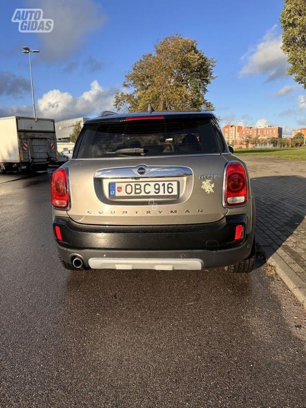 Grey MINI Countryman 2019 in Klaipeda, with an engine capacity of 1.50 L and mileage of 101 thousand km for 16200 €, photo 8 on AUTOMOTO.COM.LV