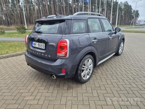 Grey MINI Countryman 2020 in Riga, with an engine capacity of 2.00 L and mileage of 77 thousand km for 20990 €, photo 2 on AUTOMOTO.COM.LV