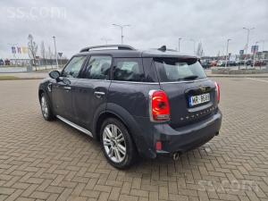 Grey MINI Countryman 2020 in Riga, with an engine capacity of 2.00 L and mileage of 77 thousand km for 20990 €, photo 3 on AUTOMOTO.COM.LV