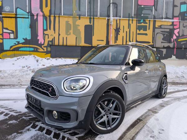 Pelēks MINI Countryman 2020 Viļņa, ar dzinēja tilpumu 2.00 L un nobraukumu 87 tūkst. km par 19800 €, foto 1 vietnē AUTOMOTO.COM.LV
