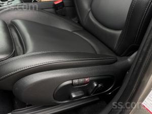 Pelēks MINI Countryman 2020 Rīga, ar dzinēja tilpumu 2.00 L un nobraukumu 75 tūkst. km par 23490 €, foto 6 vietnē AUTOMOTO.COM.LV