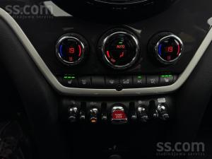 Pelēks MINI Countryman 2020 Rīga, ar dzinēja tilpumu 2.00 L un nobraukumu 75 tūkst. km par 23490 €, foto 9 vietnē AUTOMOTO.COM.LV