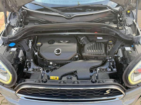 Grey MINI Countryman 2020 in Vilnius, with an engine capacity of 1.50 L and mileage of 189 thousand km for 16700 €, photo 9 on AUTOMOTO.COM.LV