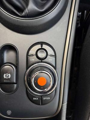 Grey MINI Countryman 2020 in Vilnius, with an engine capacity of 1.50 L and mileage of 189 thousand km for 16700 €, photo 18 on AUTOMOTO.COM.LV
