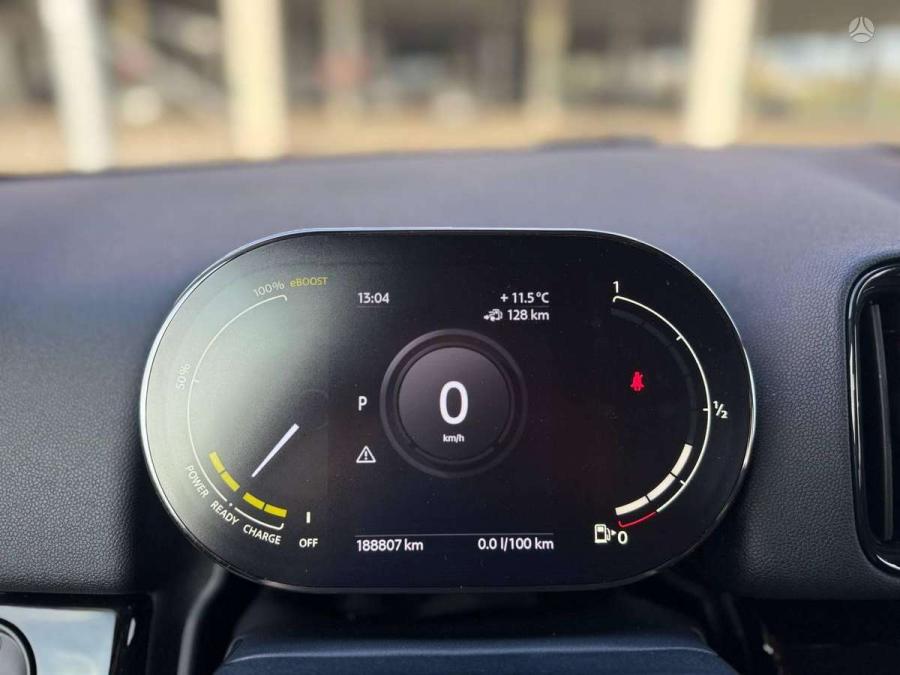 Grey MINI Countryman 2020 in Vilnius, with an engine capacity of 1.50 L and mileage of 189 thousand km for 16700 €, photo 19 on AUTOMOTO.COM.LV