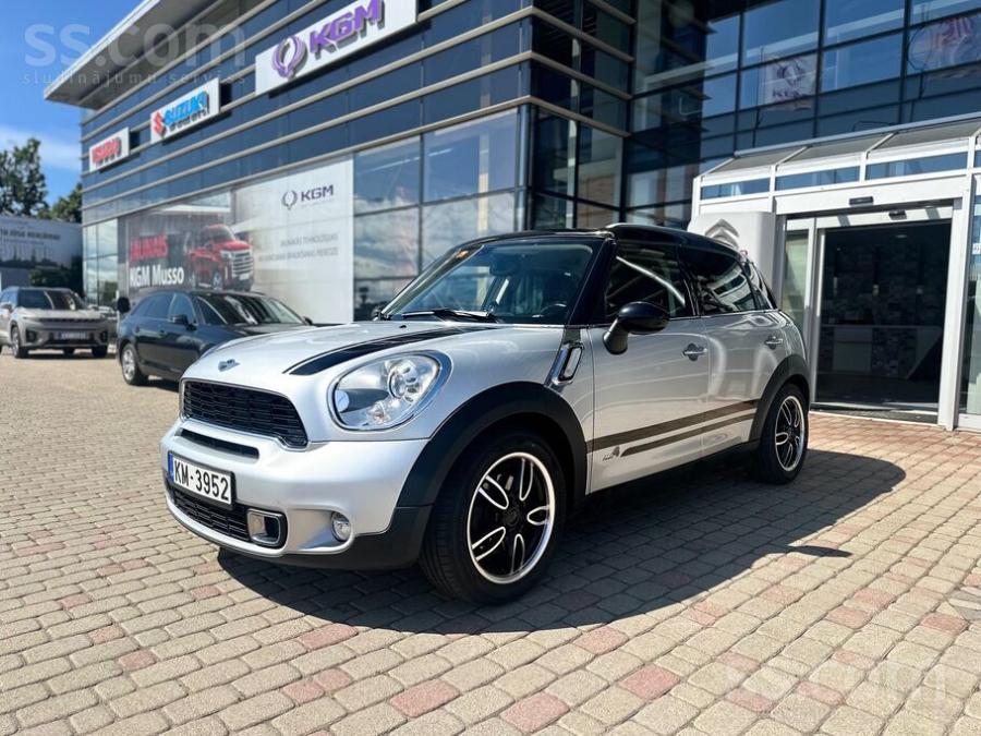 Grey MINI Countryman 2021 in Riga, with an engine capacity of 2.00 L and mileage of 181 thousand km for 7700 €, photo 1 on AUTOMOTO.COM.LV