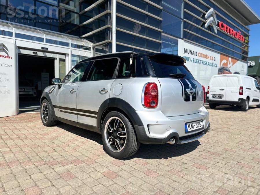 Grey MINI Countryman 2021 in Riga, with an engine capacity of 2.00 L and mileage of 181 thousand km for 7700 €, photo 7 on AUTOMOTO.COM.LV
